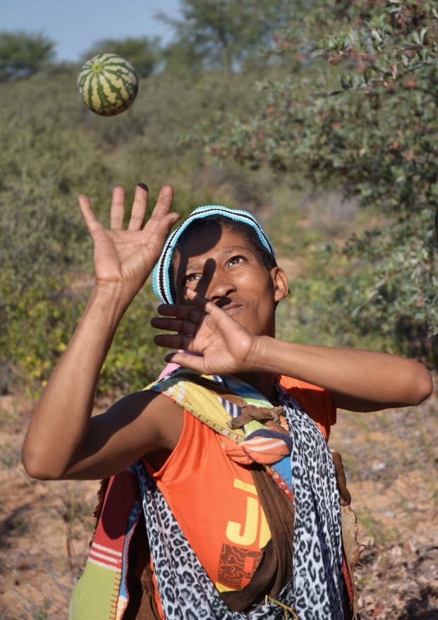 Foraging with the San people of the Kalahari – Botswana